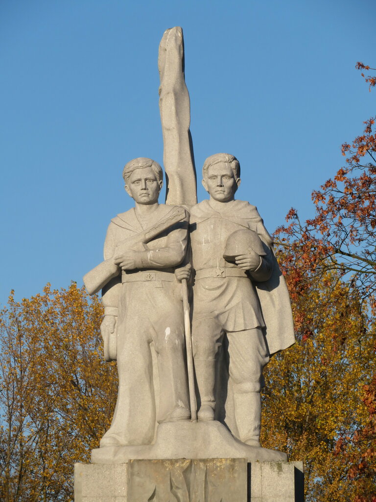 Anıt, heykel Мемориал воинам, павшим при штурме Пиллау, Baltiysk, foto