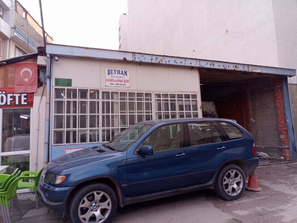Oto kaporta Beyhan Kardeşler, Bursa, foto