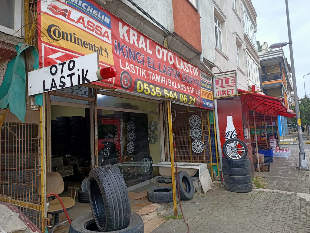 Oto lastik tamiri Kral Oto 2. El Lastik Dünyası, İstanbul, foto