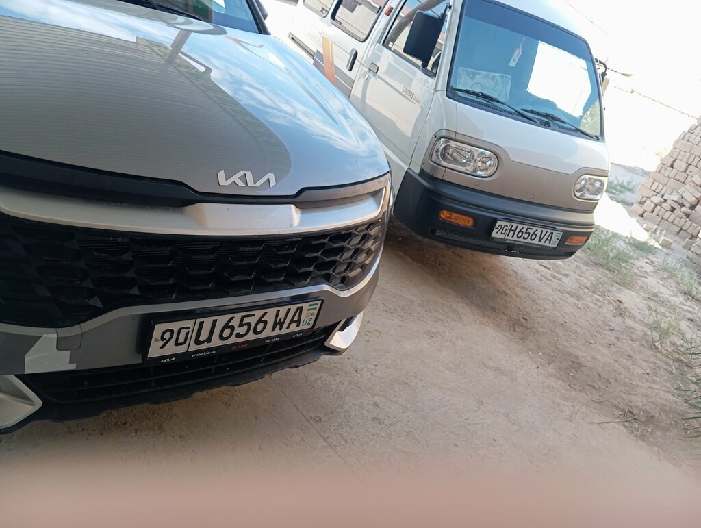 Ortaokul Secondary School № 32, Surhanderya eyaleti, foto