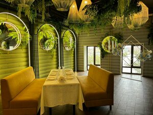 Kafe Valenok (Zarechnaya ulitsa No:19А, posyolok Apraksino), kafe  Kostromskaya oblastından