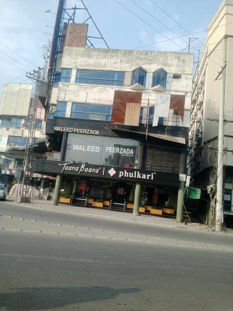 Giyim mağazası Waleed Peerzada, Lahor, foto