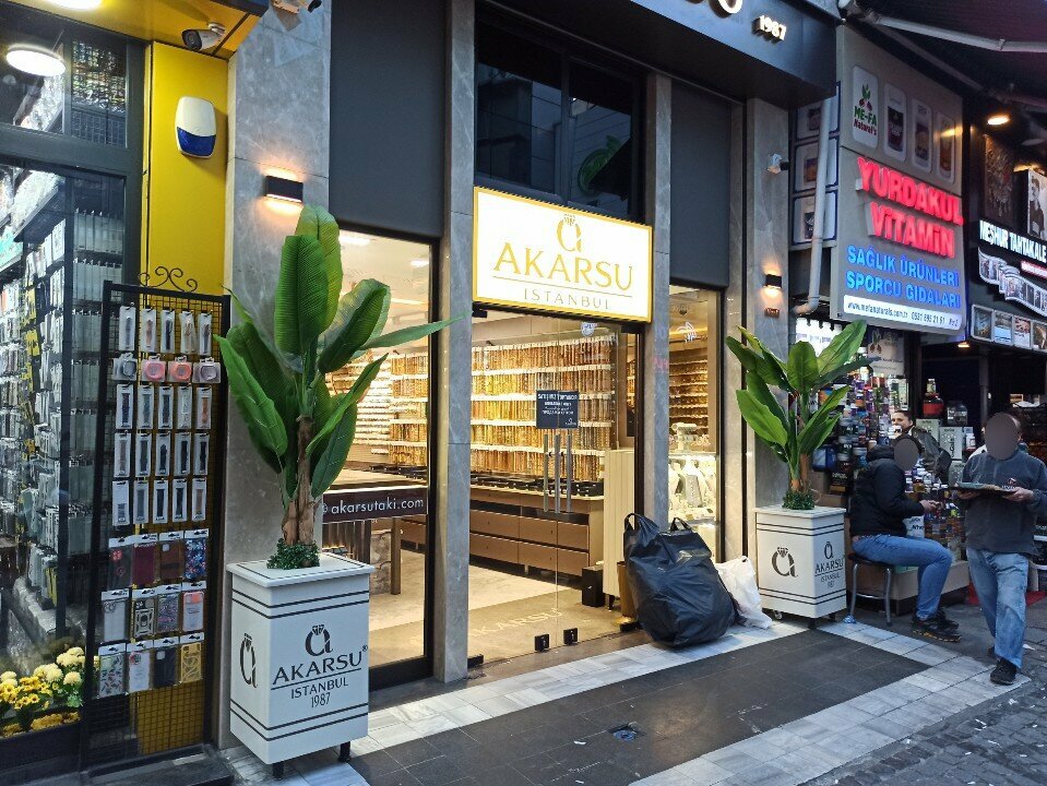 Kuyumcular Nice Hediyelik Eşya Akarsu Takı, İstanbul, foto