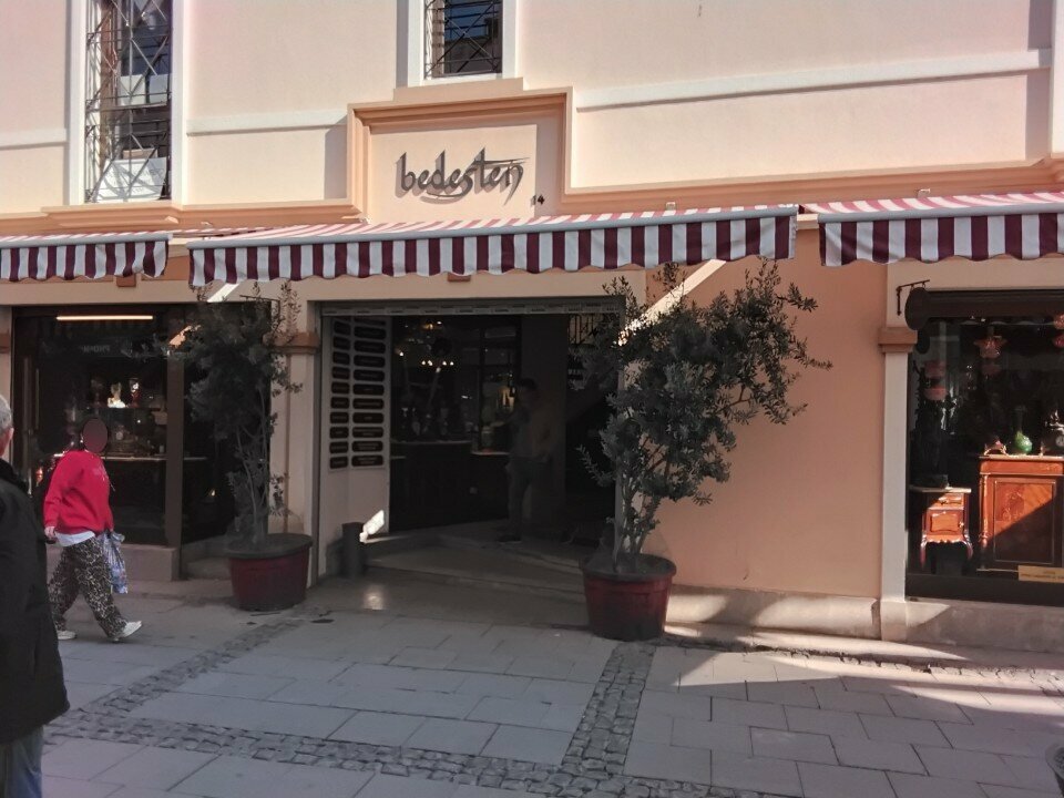 Müzeler ve sanat galerileri Başka Antika Rehabilite Merkezi, İzmir, foto