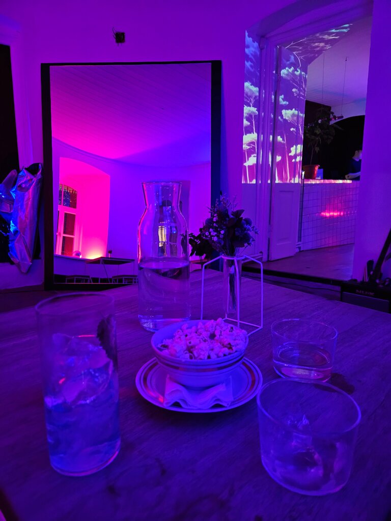 Bar Act, Tiflis, foto