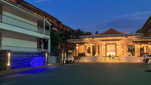 Kata Sea Breeze Resort (Mueang Phuket, Karon, Kata Road, 72), otel