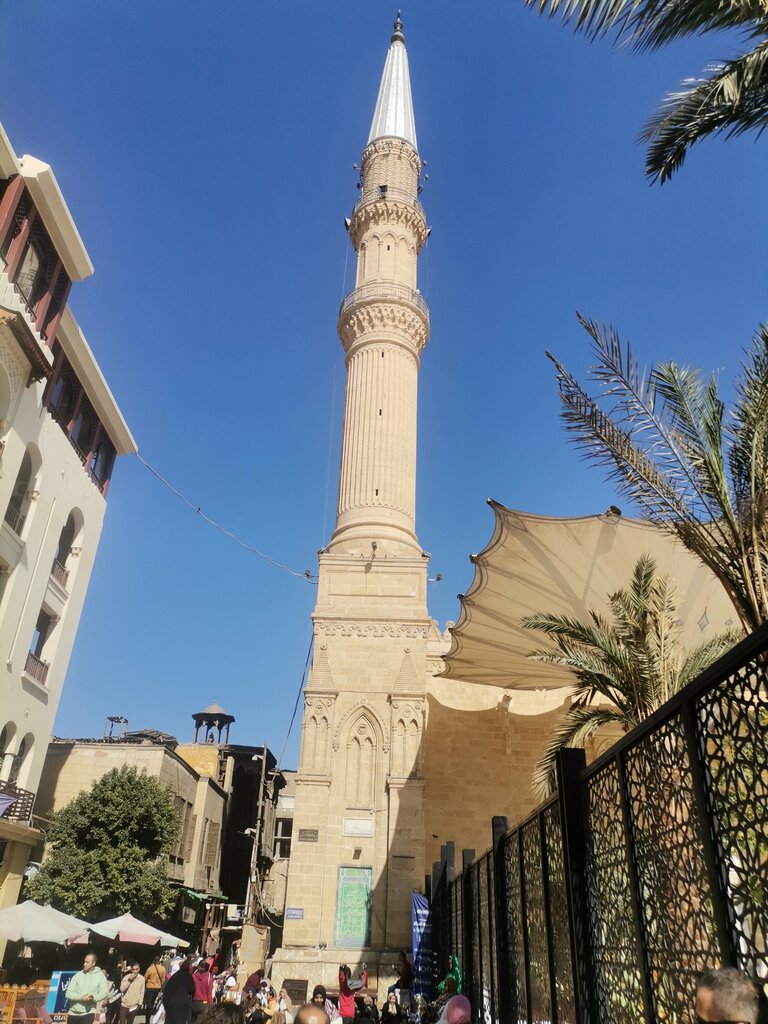 Cami Al-Hussein Mosque, Kahire, foto