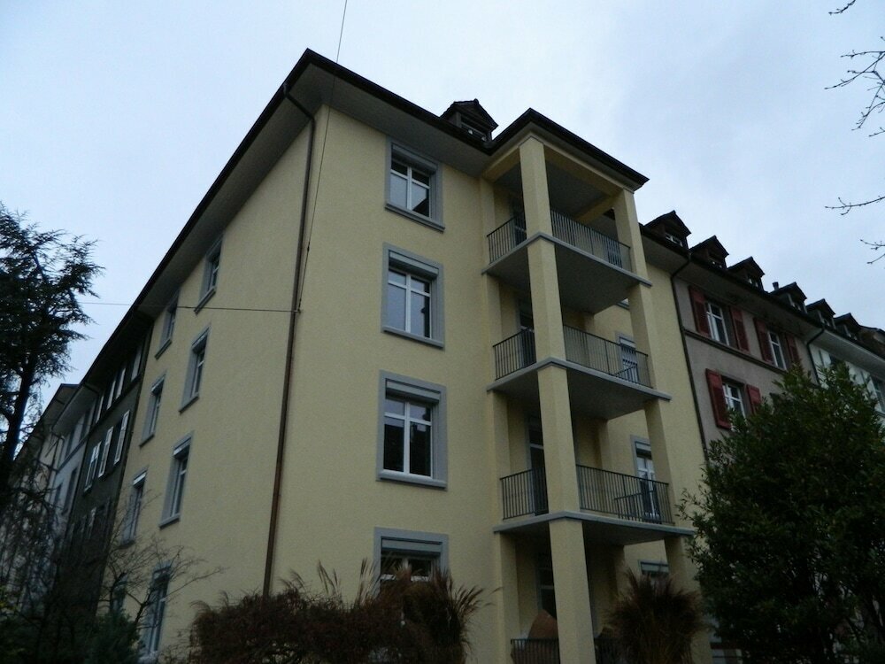 Otel Rent-a-home Delsbergerallee, Basel, foto