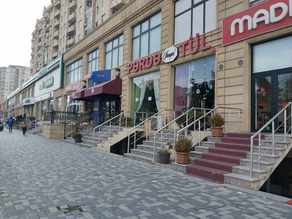 Perde ve korniş üreticileri Curtain Store Avangard, Bakü, foto