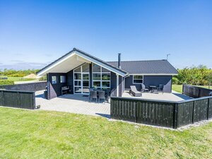 6 Person Holiday Home in Tarm (Central Denmark, Ringkebing-Skjorn kommune), otel  Orta Danimarka'dan