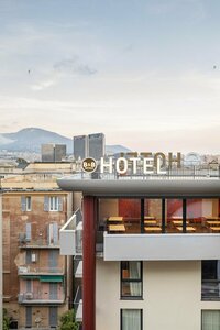 B&B Hotel Genova City Center (Liguria, Genova, Via Andrea Podestà 18), otel  Cenova'dan