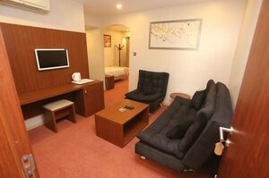Hotel Vescera (N31), otel  Biskra'dan