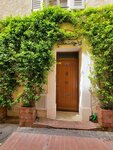 Great brand new 1 bedroom apartment in the center of old Antibes (Rue du Bas Castelet No:45, Antibes), kısa süreli konaklama