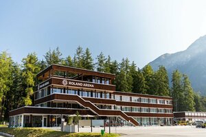 Nordic Hostel (Graubünden, Albula, Alp Bual), otel  Graubunden'den