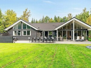 20 Person Holiday Home in Frederiksvaerk (Capital Region, Halsnæs Municipality, Niels Jørgensvej, 13), otel  Danimarka Başkent Bölgesi'nden