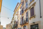 1881 Luxury Suites (Via Leoncino No:38, Verona), kısa süreli konaklama  Verona'dan