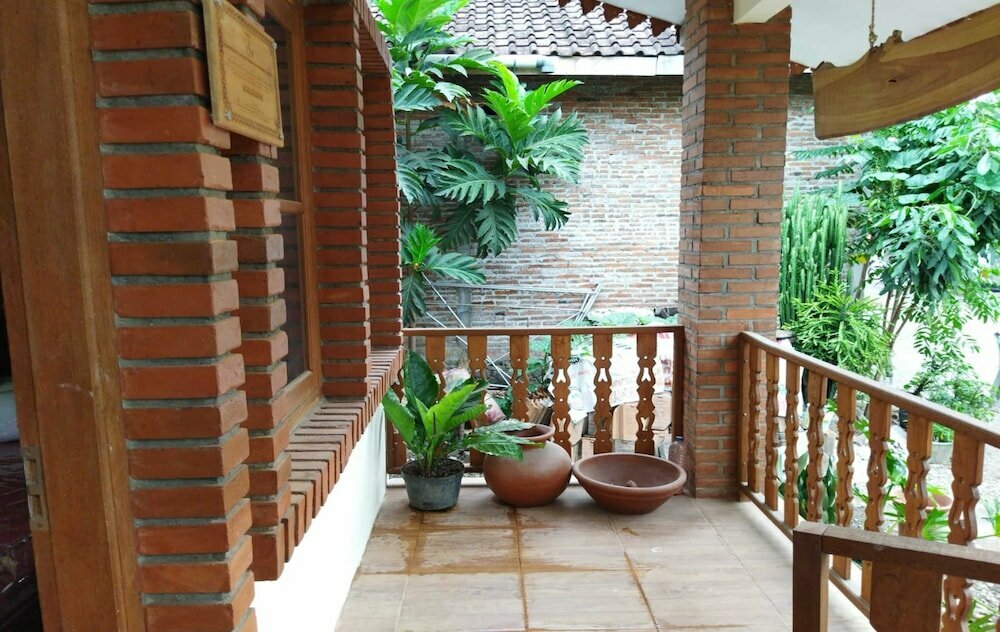 Otel Borobudur Kampung Homestay - M Maslah, , foto