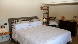 Bs-i633-viem71a1 - Arcimboldo House 2 2 (Via Vittorio Emanuele No:71, Sirmione), otel  Sirmione'den