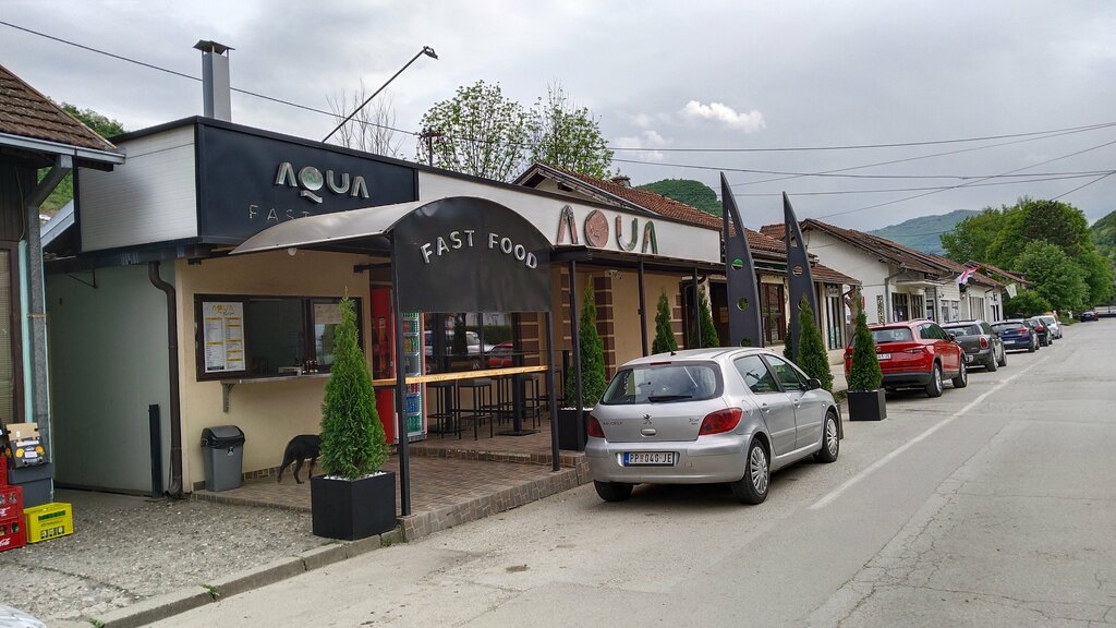 Restoran Aqua Caffe & Restaurant, Dünya, foto