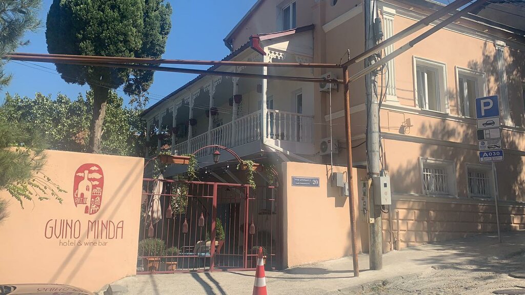 Oto kiralama Gvino Minda Rental Service, Tiflis, foto