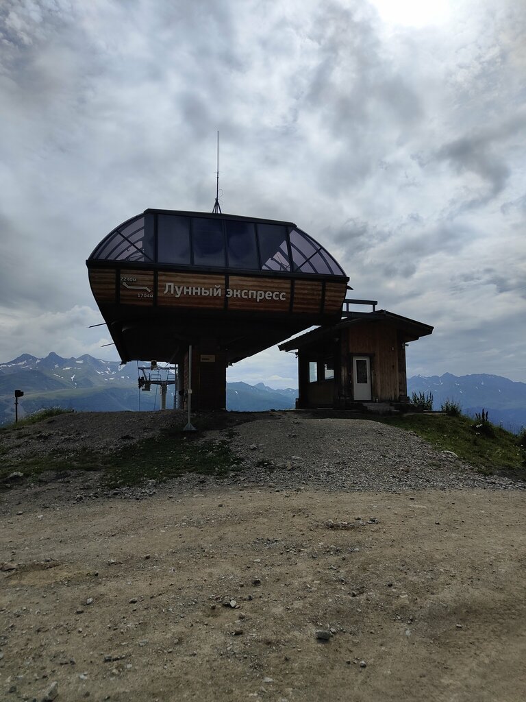 Hızlı ulaşım istasyonu Лунный экспресс, Karaçay‑Çerkez Cumhuriyeti, foto