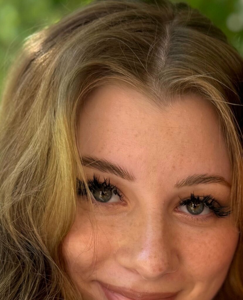 Kaş ve kirpik salonu SaintEyelashes, Saint‑Petersburg, foto