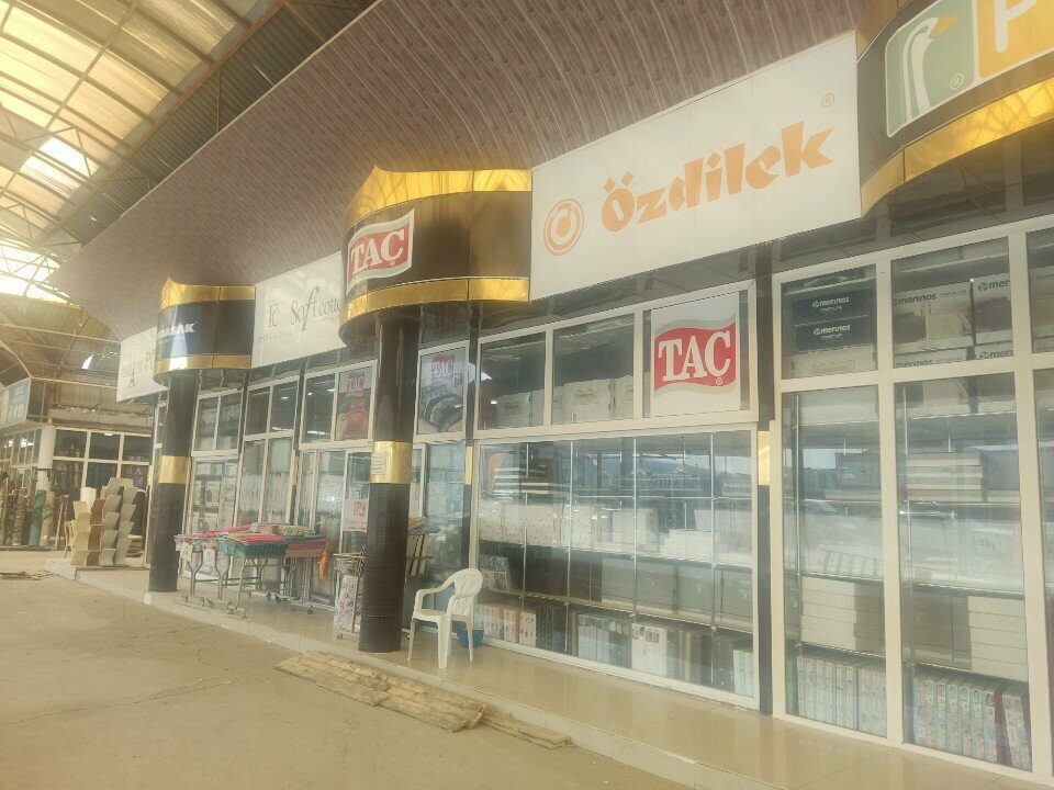 i̇ç dekorasyon ürünleri Tac Özdilek, Bakü, foto