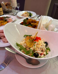 Viktoriya (ulitsa Kuybysheva No:38, Yuzhny planirovochny rayon, Zacheryomushny rayon, Rybinsk), restoran  Rybinsk'ten