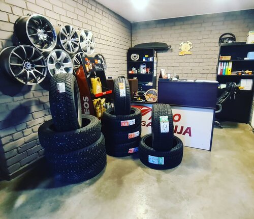 Otomobil servisi AutoGalerija, Jelgava, foto