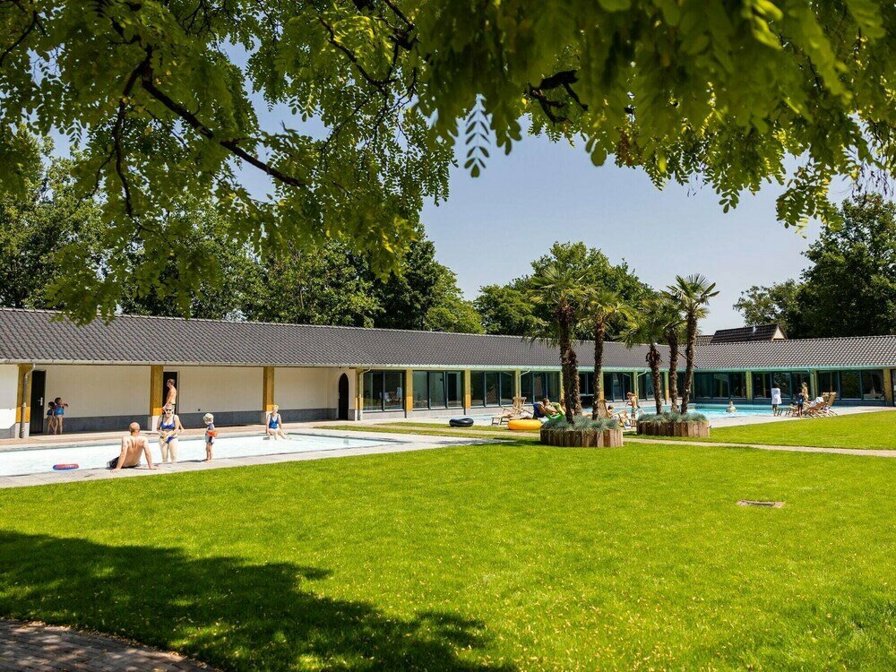 Otel Beautiful Holiday Home With Bubble Bath, Overijssel, foto