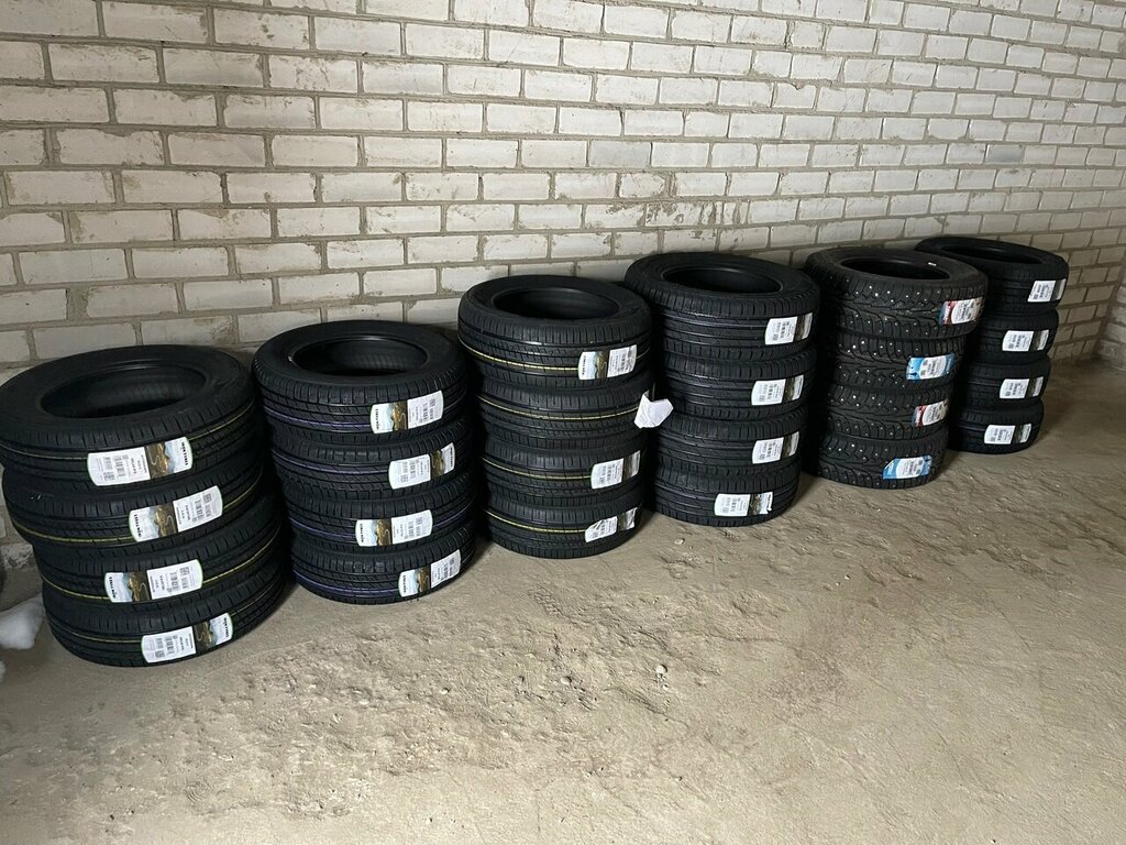 Jant ve lastikçiler At35, Cherepovets, foto