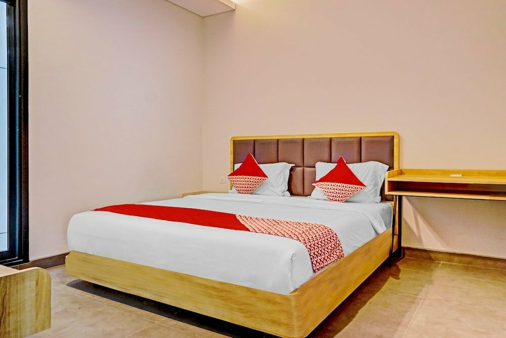 Otel Capital O 90635 Tango Juliet Residence, Cakarta, foto
