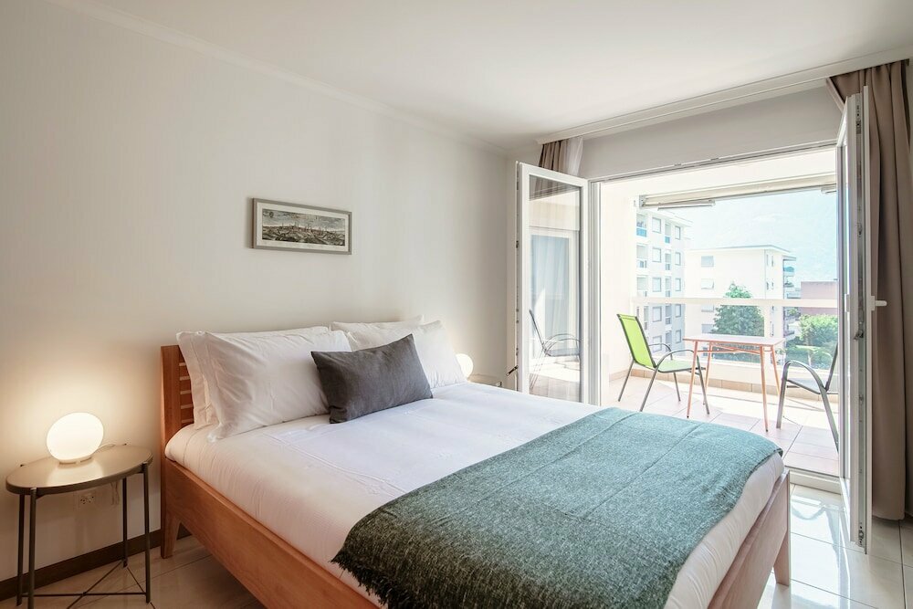 Otel Minusio Apartment, Ticino, foto