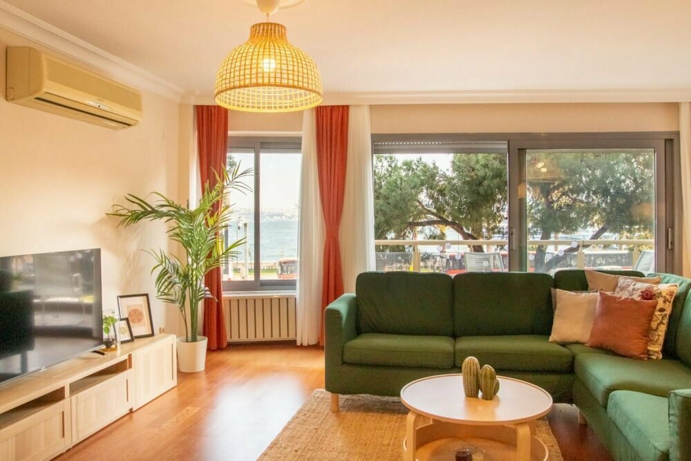 Kısa süreli konaklama Karşıyaka Sahili Yakınında Missafir Daire Karşıyaka, İzmir, foto