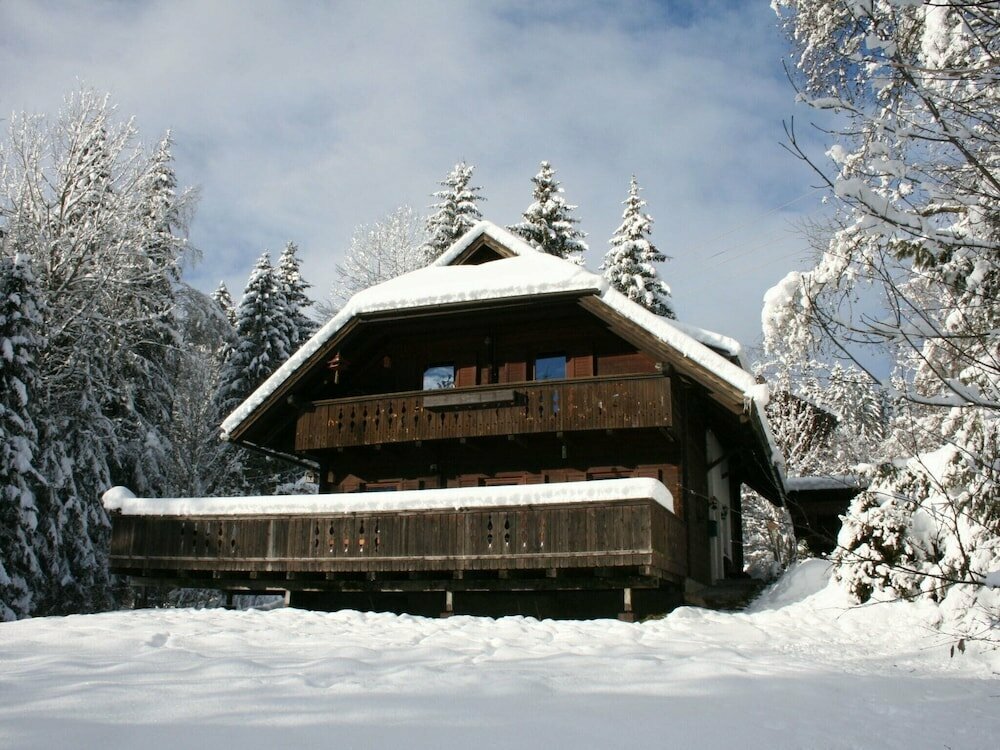 Otel Very Spacious, Detached Holiday Home in Carinthia near Skiing & Lakes, Karintiya, foto