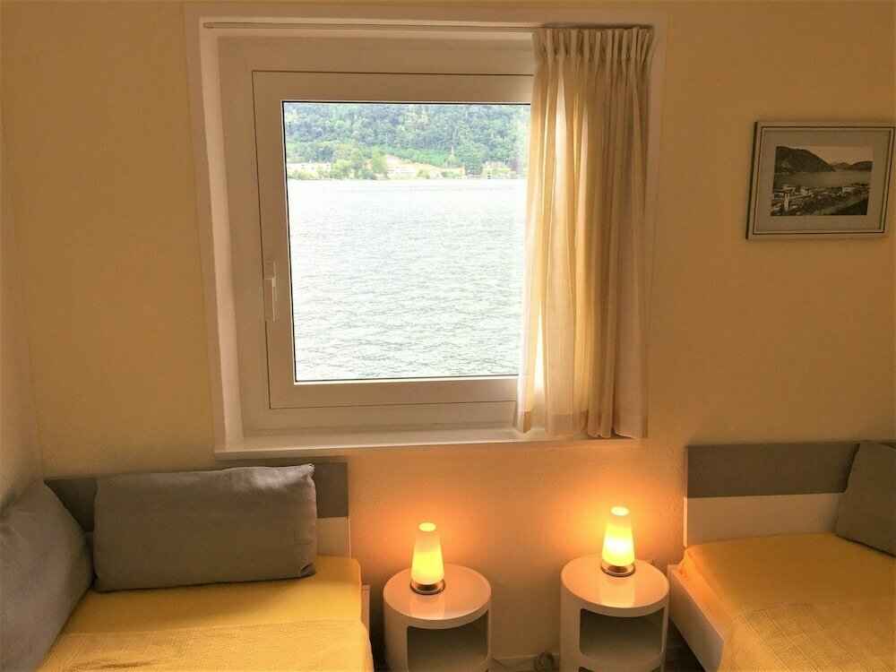 Otel Direct on Lugano Lake Take a Swim From Your Villa, Ticino, foto