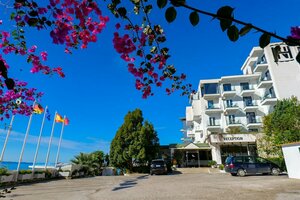 Hotel Nertili (-), otel  Dünya'dan