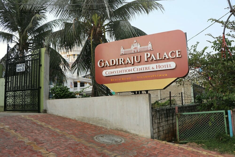 Otel Gadiraju Palace Convention Centre & Hotel, Visakhapatnam, foto