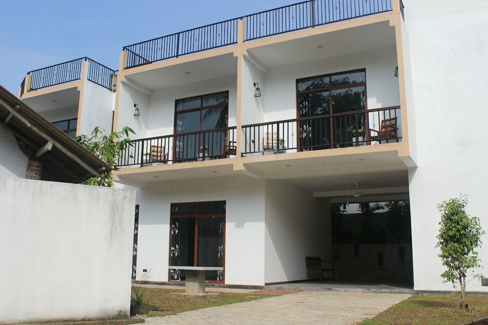 Otel Surf n Summer, Hikkaduwa, foto