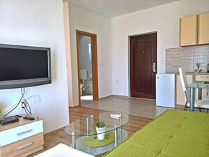 La Porta Apartments (obshchina Ultsin, Ulcinj, Vellazerit Frasheri Boulevard), otel  Ulcinj'den