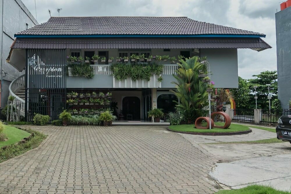 Otel RedDoorz Syariah Plus @ Banjarbaru, , foto