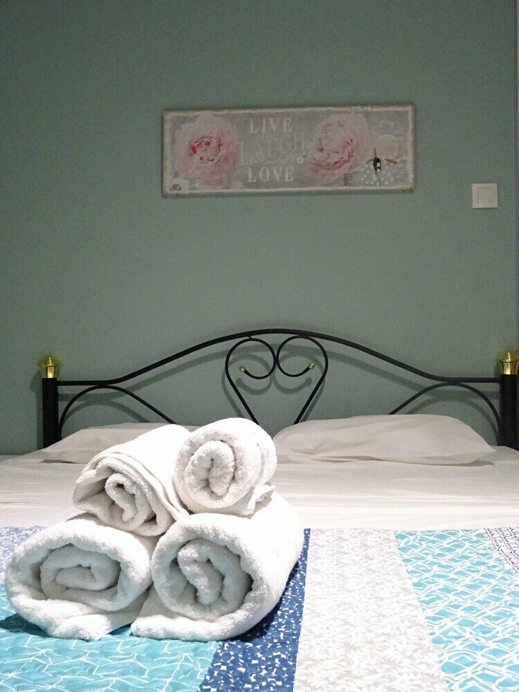 Otel Beautiful Apartment at Plaka, Atina, foto