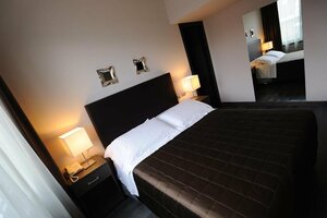 Hotel Sporting (Abruzzo, Teramo, Via Alcide de Gasperi, 41), otel  Teramo'dan