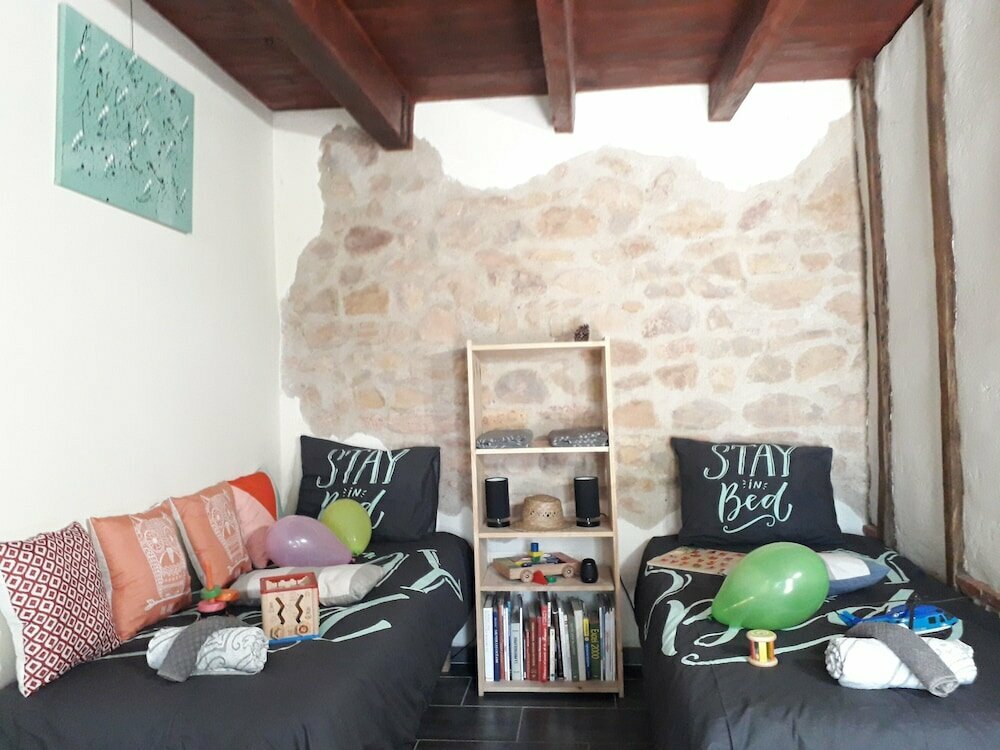Otel Chambre Familiale 4 Voyageurs, , foto