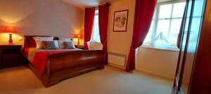Hotel Le Manoir De La Barbacane (Pays de la Loire, Maine-et-Loire, Arrondissement de Cholet, Sèvremoine, Place de l'Église, 2), otel