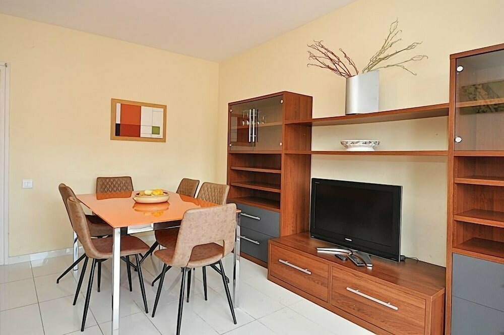 Otel Apartment Cosfa, Lloret De Mar, foto