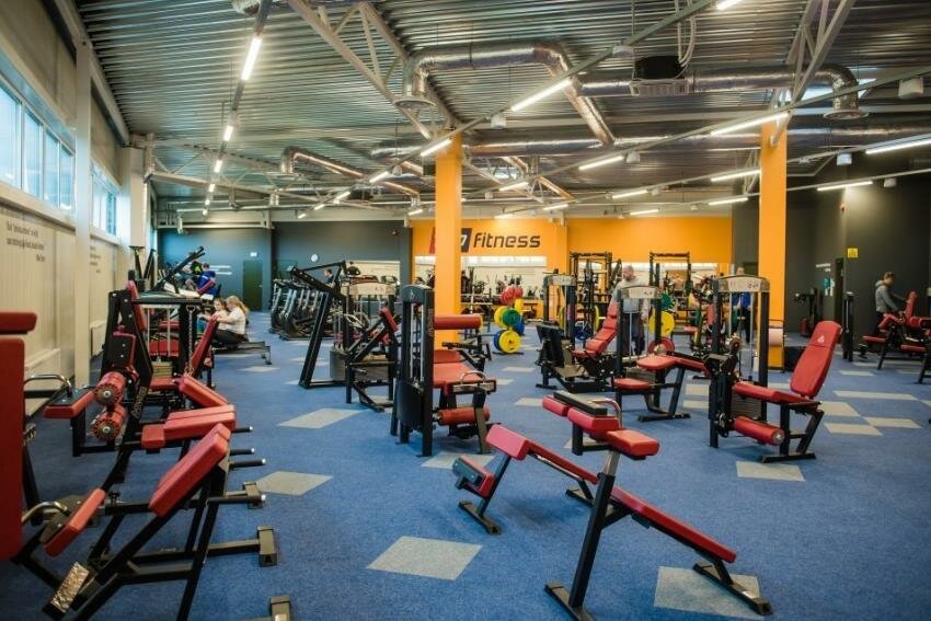 Spor ve jimnastik salonları 24-7 fitness Peetri, Harju Vilayeti, foto