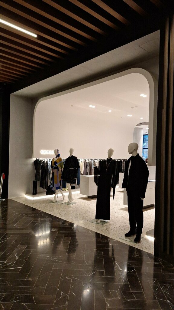 Giyim mağazası Sense Concept Store, Tiflis, foto