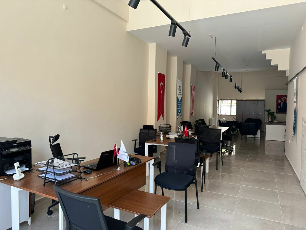 Emlak ofisi Anadolu Emlak, Çanakkale, foto