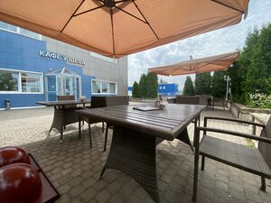 Y Shefa (Shosseynaya ulitsa No:2Гк1, gorodskoy posyolok Fyodorovskoye), kafe  Saint‑Petersburg ve Leningradskaya oblastından